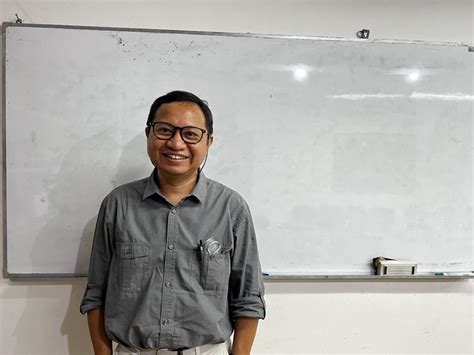 One Of Electics Professor Lead Ieee Indonesia Section In 2023