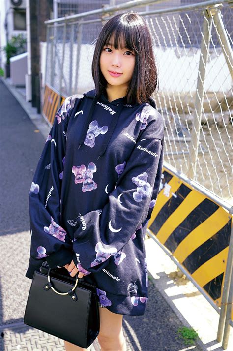 素人娘がM男君の自宅を訪問責め経験ほぼゼロのうぶな女子たちが底知れぬM心に触発されドS痴女性が開花もう出ちゃうんですか乳首
