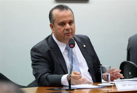 Tributária oposição critica maior IVA do mundo e pede nova trava