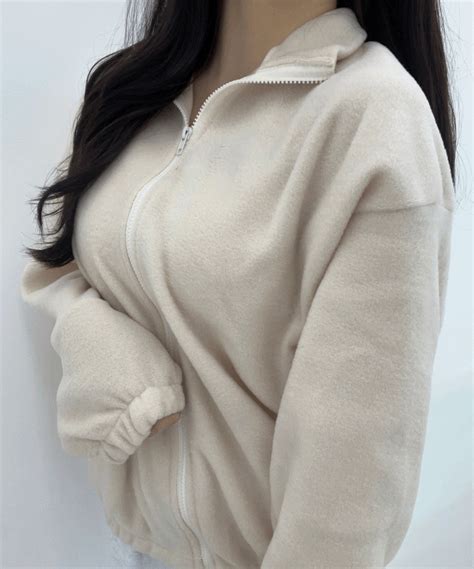 색감깡패편해요 고퀄리티 간절기 필수템 후리스 집업 4color 에이블리