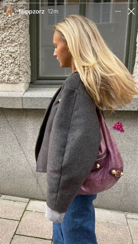 Pin Tillagd Av Sophie Cananur På Insta Stories Outfit Idéer Enkla