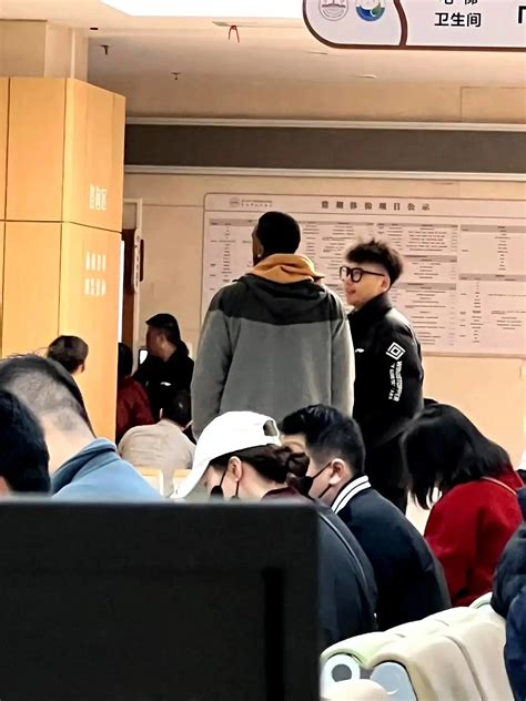好消息！朱芳雨已签下第三外援 目前正在体检 疑似澳洲联赛得分王