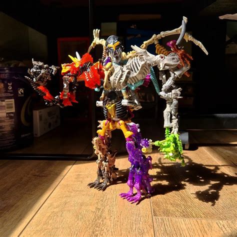 Maximossus The Ultimate Fossilizer Combiner R Transformers