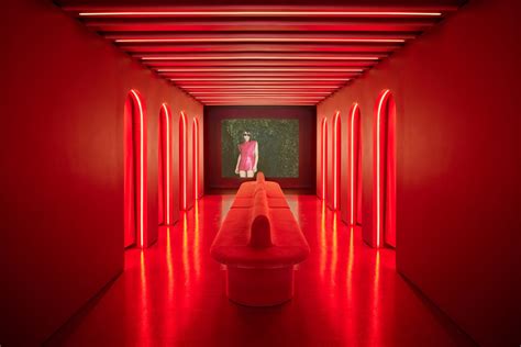 Rta Nyc Store By Dan Brunn Features Broken Crystal And Red Fitting Rooms