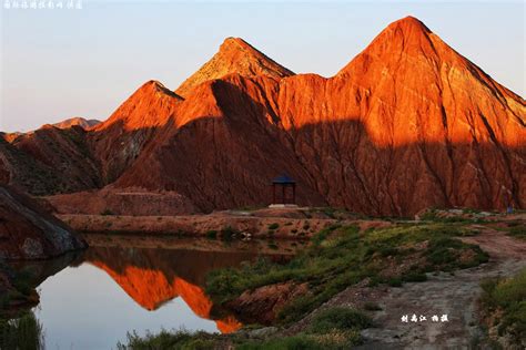一片比张掖丹霞地质公园还有大的丹霞地貌 特色景点 国际旅游摄影网