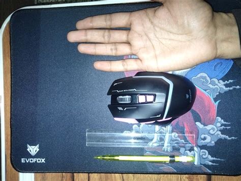 Evofox Performance Series Banshee Rechargeable Wireless Gaming Mouse 24gbtwired Lag Free