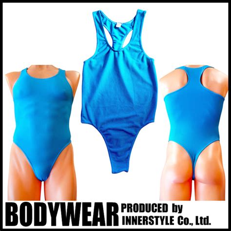 ボディスーツ（bodysuit）