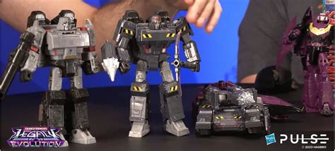 Amazon Exclusive IDW Pre War 2 Packs Are Up With Pricing Error