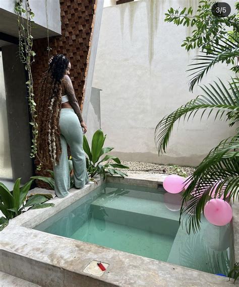 Pin By Ingrid Griselda On Piscinas Modernas Mini Swimming Pool Small Pool Design Backyard Pool