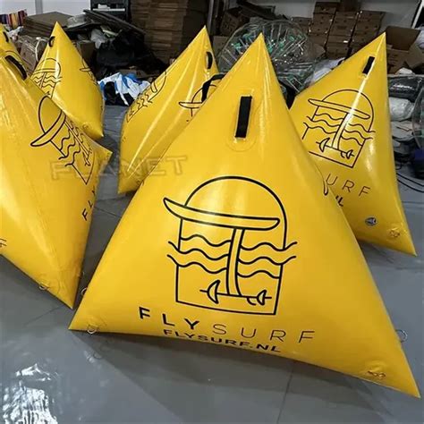 Outdoor Swimming Inflatable Floating Water Buoy Triathlon Triangle Marker Buoy For Sea