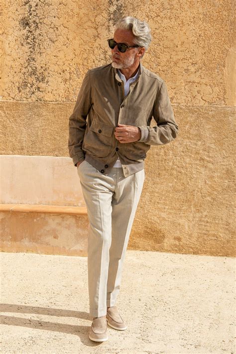 Casual Outfits Men Casual Mens Outfits Jude Law Style Beige Loafers