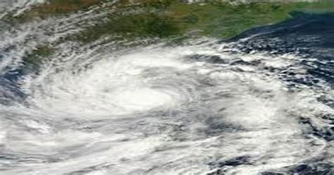 Weather Update নিম্নচাপ ঘূর্ণাবর্তের জোড়া ফলা সপ্তাহান্তে