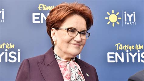 Meral Akşener makam odasındaki eşyasını toplattı