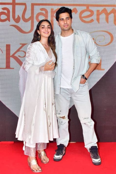 Star Studded Evening At The Screening Of Satyaprem Ki Katha See The