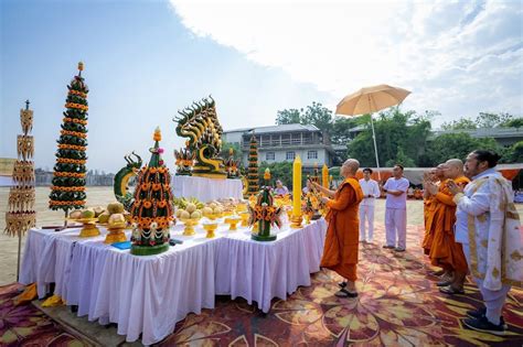 พระพรหมวชิรโพธิวงศ์ เป็นประธานในพิธีบวงสรวงสิ่งศักดิ์สิทธิ์ ปฐมฤกษ์สร้างอาคารโรงพยาบาลพระพุทธ