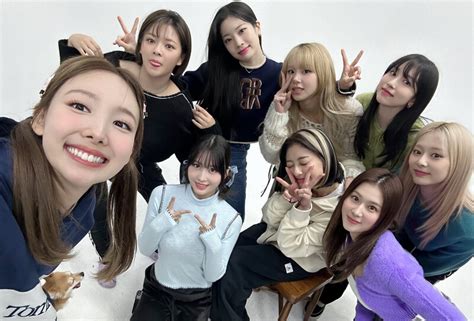 221022 Twice Japan Twitter Update Kpopping