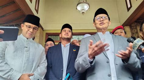 Rumah Mantan Gubernur Banten Wahidin Halim Dilempari Sekarung Ular Kobra