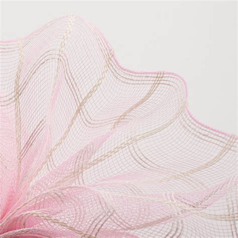 10 Fuzzy Check Mesh Pink