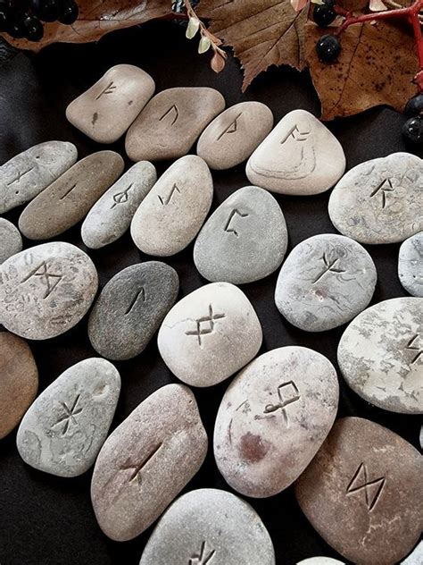 Best 12 Rune Meanings And How To Use Rune Stones For Divination Artofit