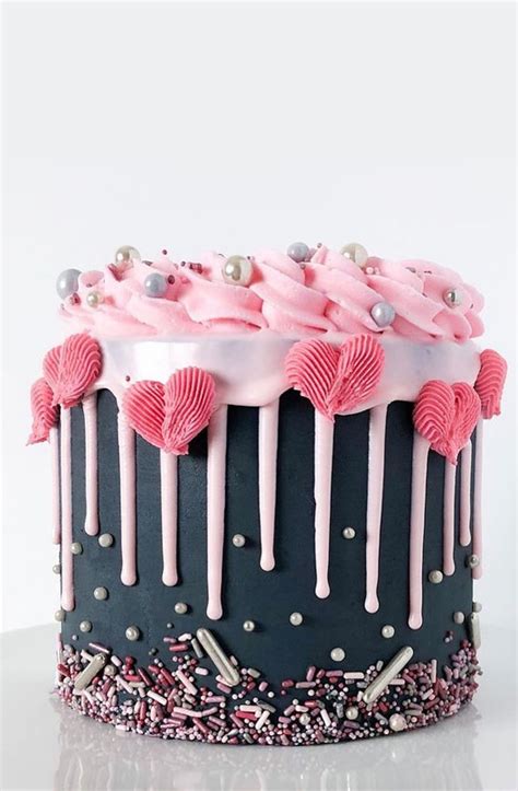 40 Cute Valentine S Cake Ideas Matte Black With Pink Buttercream