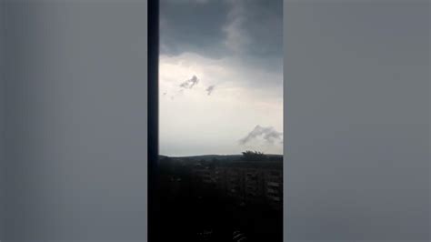 В Свердловской области в небе во время грозы происходило нечто Тьма над миром спускается Часть