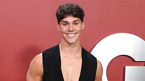 Noah Beck Latest News On