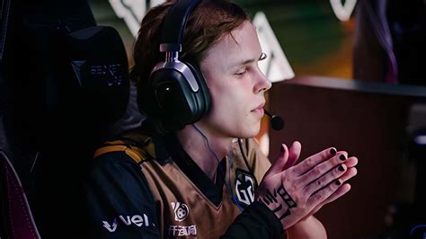 Gaimin Gladiators Go Undefeated In Playoffs To Be Crowned Dota 2 Lima
