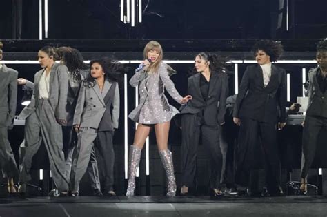 Famous Taylor Swift 52 Show Eras Gillette Stadium Concerts
