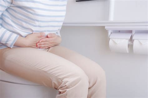 「お腹がゴロゴロ鳴る」原因とは？大腸がんを疑う症状や対処法も医師が解説！ 症状の原因・病気一覧・診療科 メディカルドック