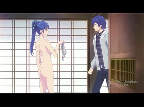 Guy Finds Naked Women In His House XVIDEOS