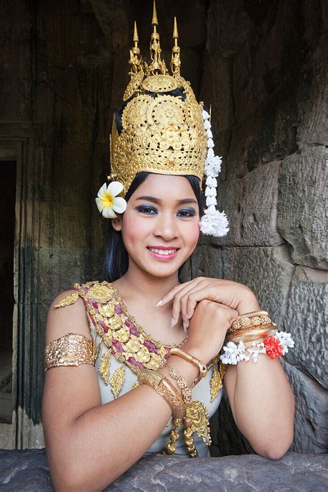 Khmer Women