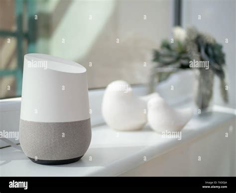 Bluetooth Device Hi Res Stock Photography And Images Alamy