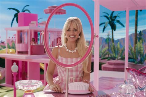 Barbie Conheça a criadora e a origem da boneca Experimente a fortuna