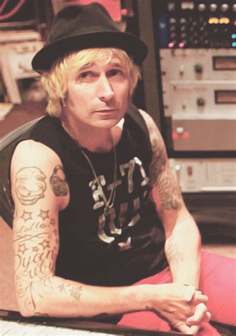 Mike Dirnt Tattoos
