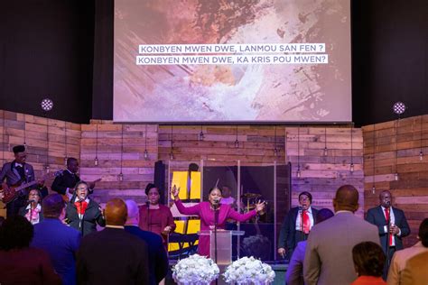 Haitian Church Worship Service Calvary Baptist Church Oshawa