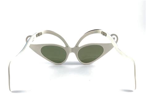 Vintage Ultra Rare Oliver Goldsmith The Martian Made In England