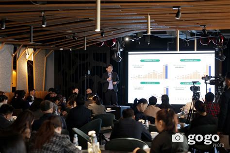 Монголын нүүрсийг тойрч дэлхий эргэдэггүй манай нүүрсийг ямар ч