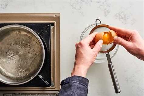How To Poach An Egg Easy Step By Step Recipe Kitchn