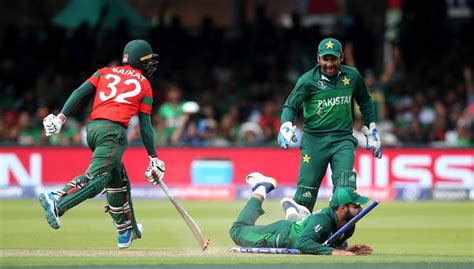 Shaheen Afridi With His Signature Celebration ESPNcricinfo