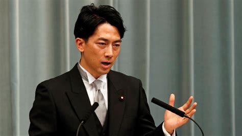 日本自民党总裁选举，前首相之子小泉进次郎有意参选 星岛环球网