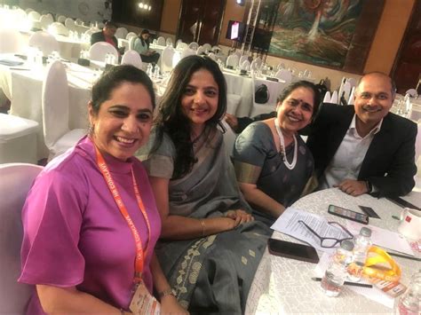 Dr Ritu Anand Linkedinde Thursdayritual 25 Yorum
