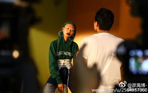 蕾拉小姐许婧分手 男友被曝搭上女模手机新浪网