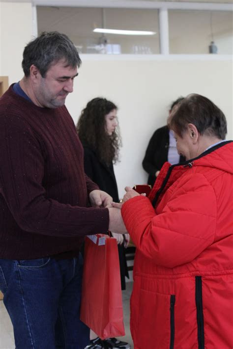 СУ ГЕН ВЛАДИМИР СТОЙЧЕВ Спортно училище гр София Галерия Категория 10 ТЕ НАЙ ДОБРИ