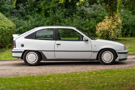 Lot 64 1987 Vauxhall Astra Gte
