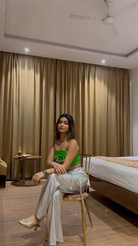 Priyanshi Srivastava When Realisation Hits You But Its Too Late ️