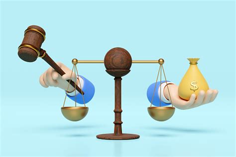 3d 정의는 나무 망치를 들고 있는 손으로 비늘을 뻗어 있고 돈 가방 아이콘은 파란색 배경에 분리되어 있다 법 경매 사법 제도