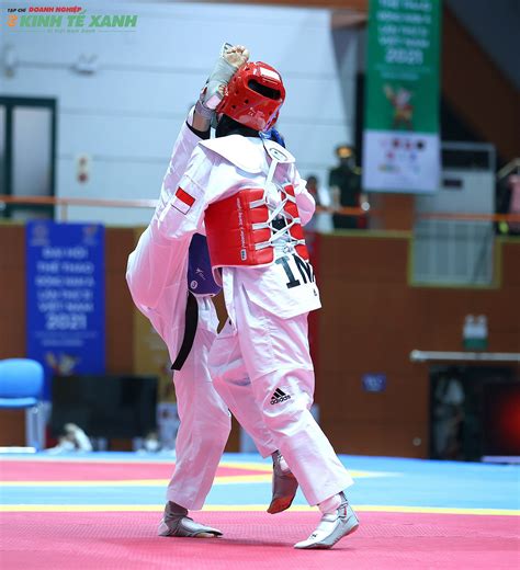 Ngày đầu thi đấu nội dung đối kháng Đội tuyển Taekwondo Việt Nam mang về Huy chương Vàng