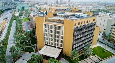 المالية السعودية تُتيح الدفع الإلكتروني لرسوم الخدمات الحكومية