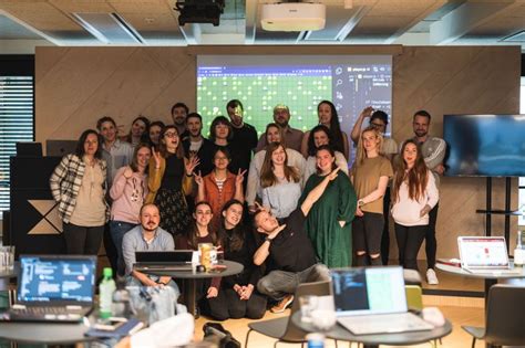 Reactgirls Na Linkedin React Javascript Reactgirls Reactgirlsprague