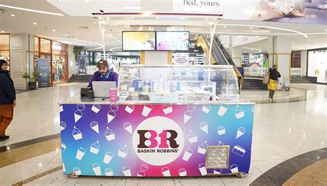 Baskin Robbins Ice Cream Desserts At Goldcrest Mall